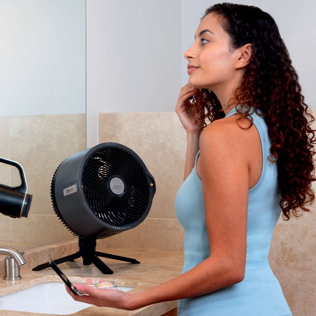 Shark FlexBreeze™ Pro Mist Indoor Outdoor Pedestal & Table Fan With Water Tank (Charcoal) Shop ...